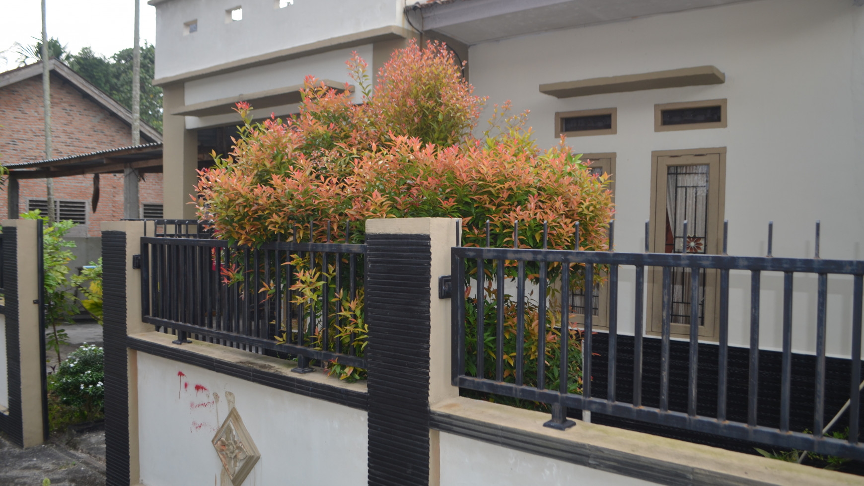 Rumah Type 80/170 Model Minimalis