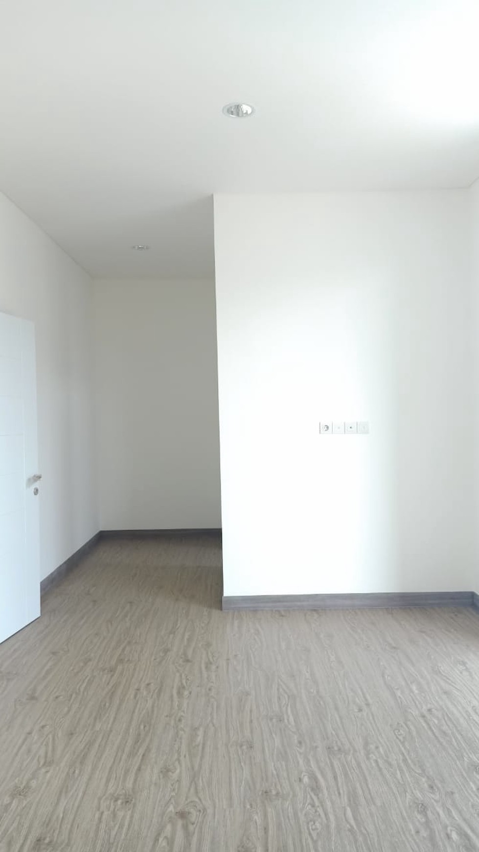 Dijual THE RIVIERA @PURI METLAND