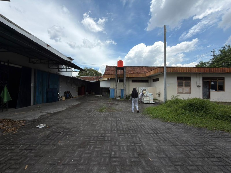 Dijual Dijual Gudang Siap Pakai Lokasi Strategis Dekat Ring Road