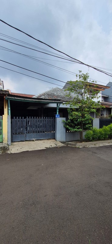 Dijual Rumah Terawat Dalam Komplek Cirendeu Dekat MRT